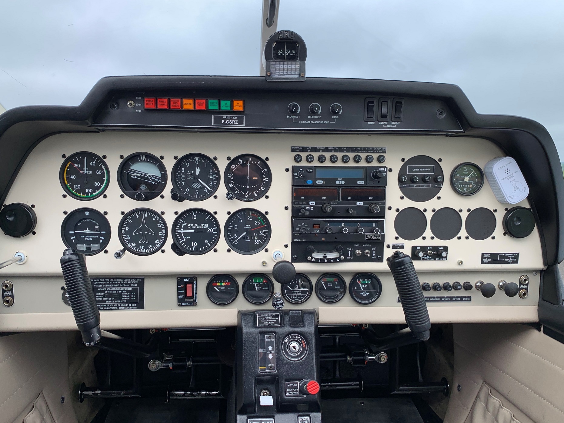 Robin HR200 A roclub Proche De Paris cole De Pilotage Avion Sur L Robin HR200 A roclub Proche De Paris cole De Pilotage Avion Sur L